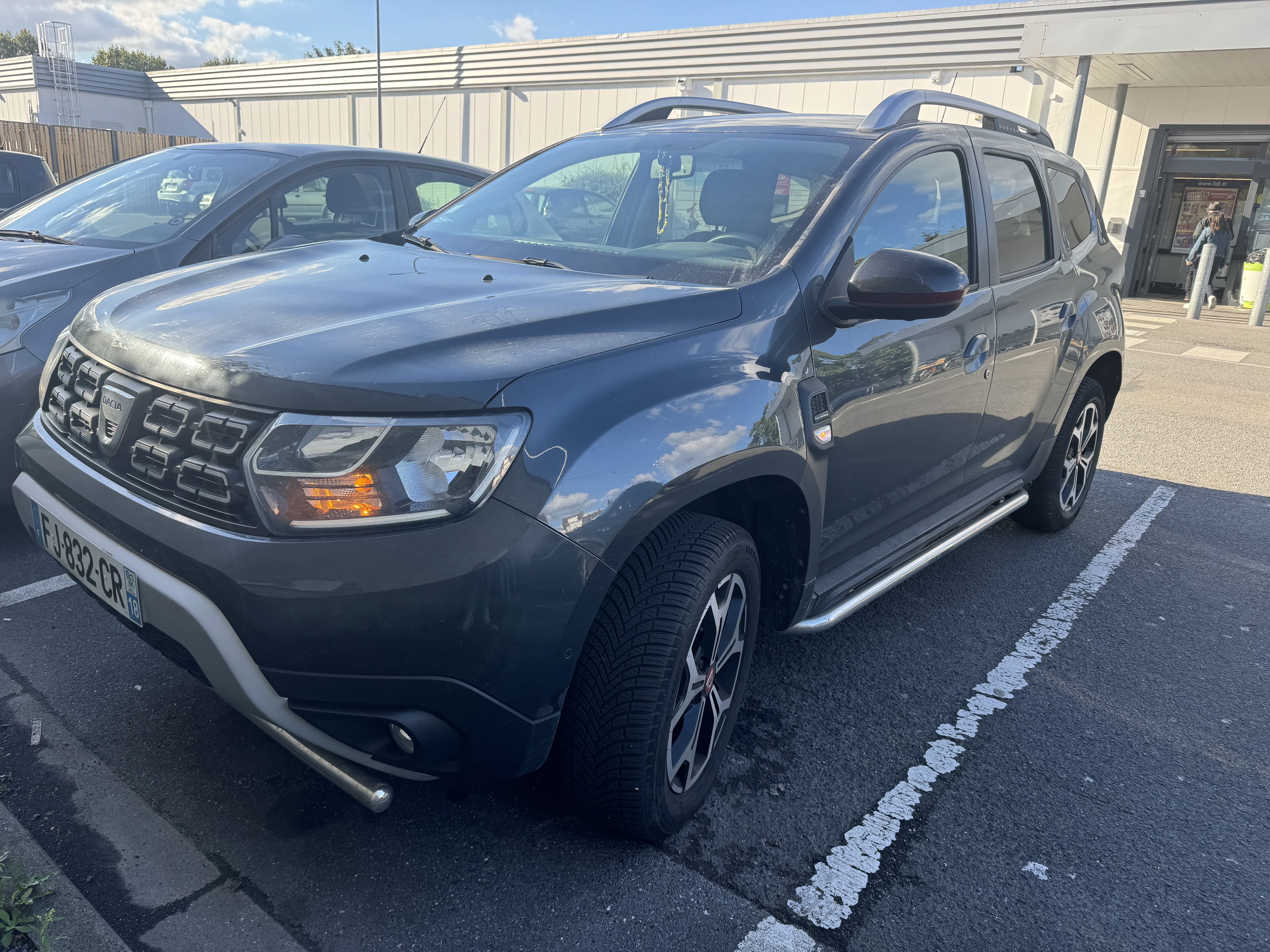 Location Dacia Duster