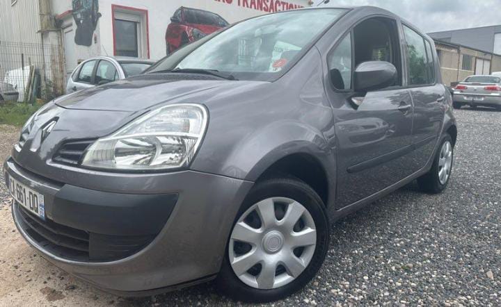Location Renault Modus 2012 Diesel à Pontarlier (5 Rue de Vannolles ...
