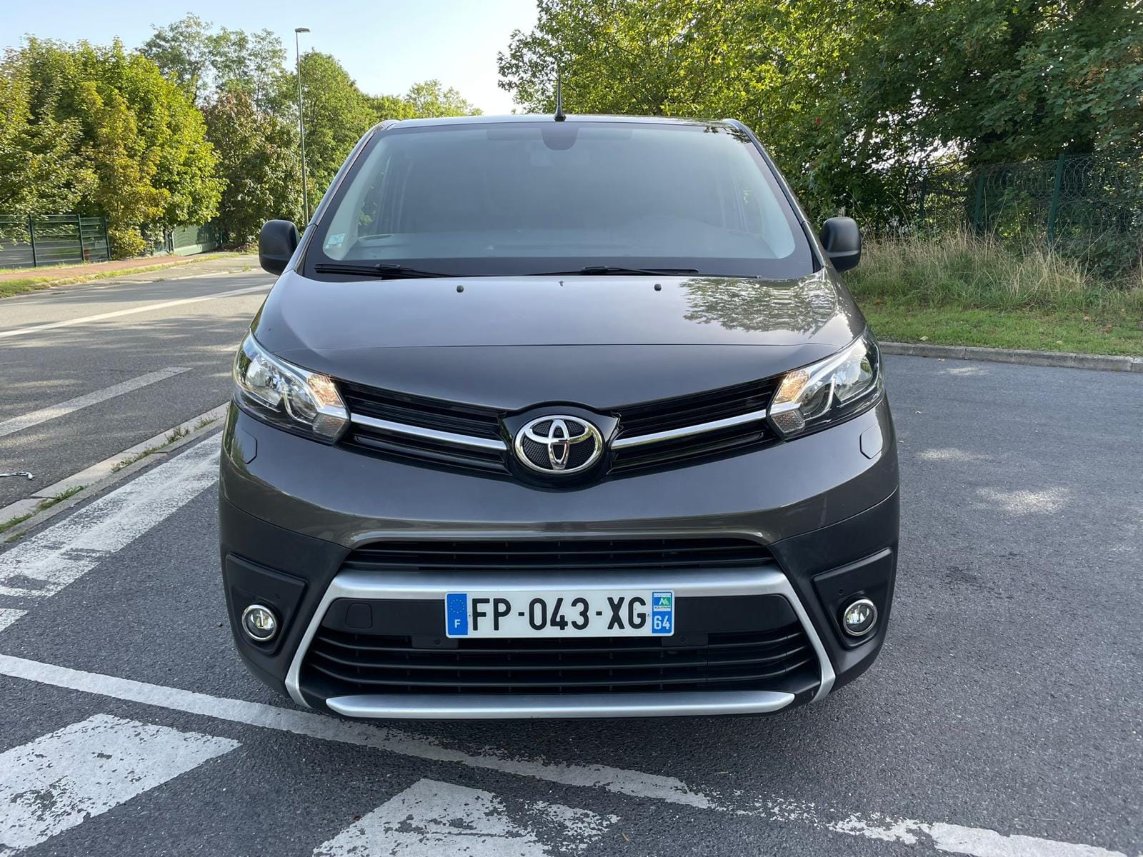 Location Utilitaire Toyota Proace Fourgon 2020 Diesel Automatique à ...